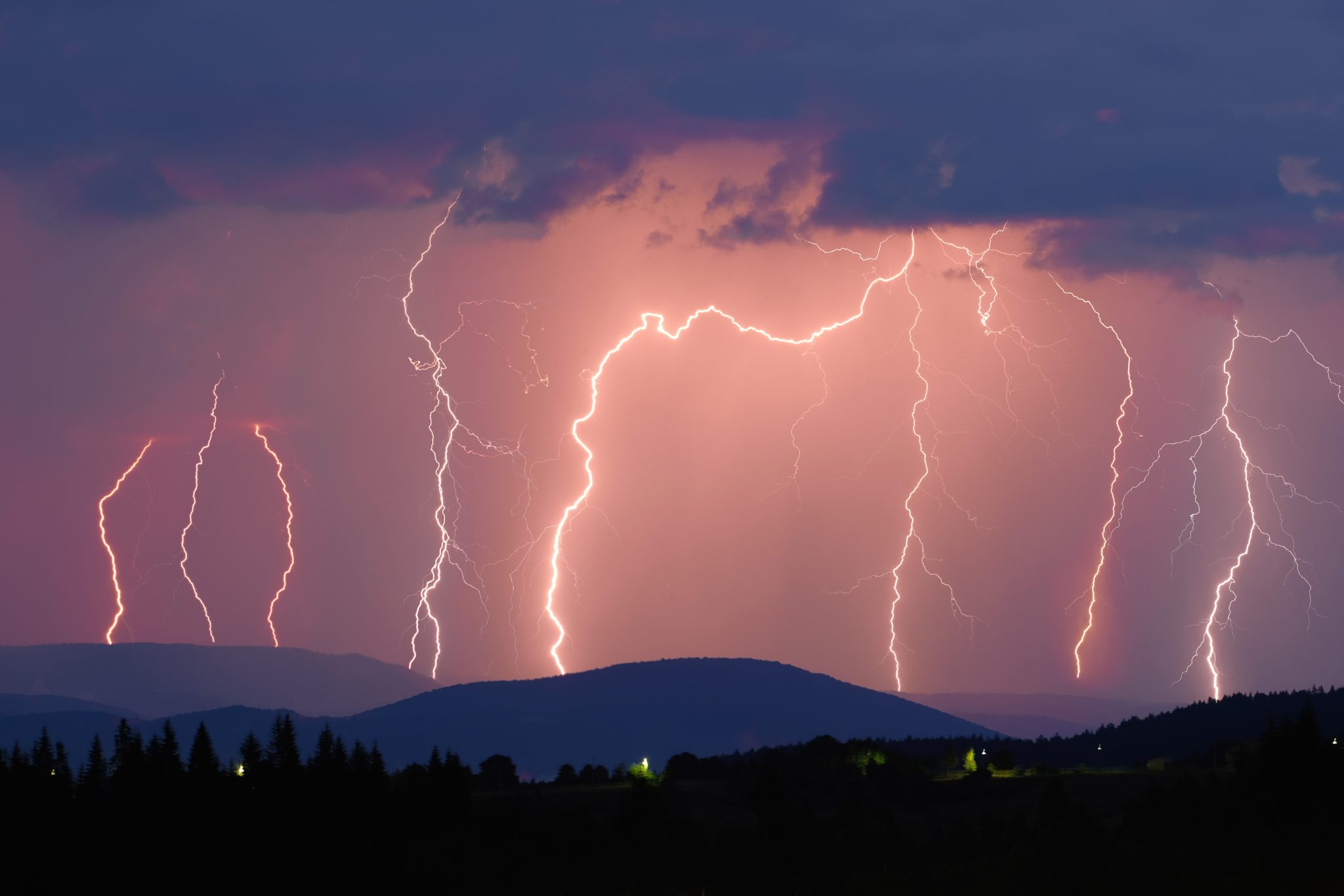 Wildfire Causes: Human-caused and Lightning – BC Wildfire Service